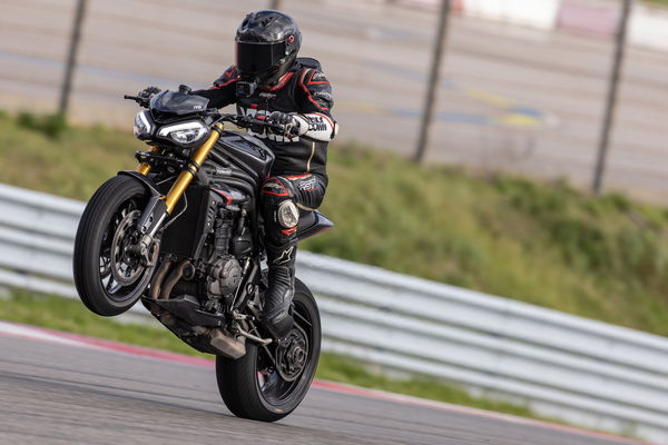 Triumph Speed Triple 1200 Rs (2025) Revisione