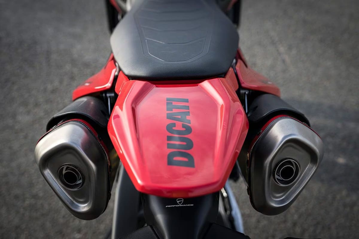 Ducati Hypermotard 698 Mono: il test che svela tutto sul nuovo ...